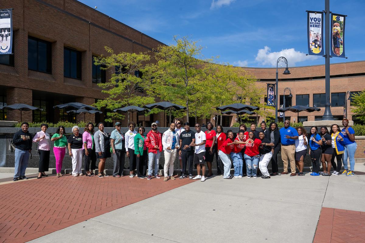 United Greek Council Registers Voters on Campus | Kent State Today ...